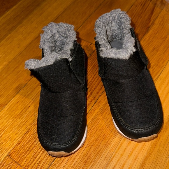 Skechers | Shoes | Skechers Winter Baby Walking Boots Black Size 5 ...